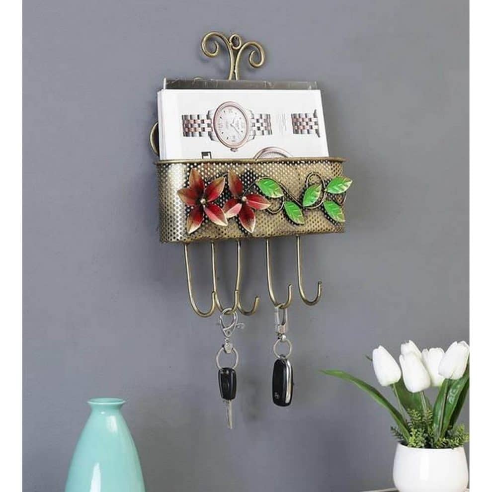 Beautiful Wooden Key Holder Mere Ghar Ki Chabiaan