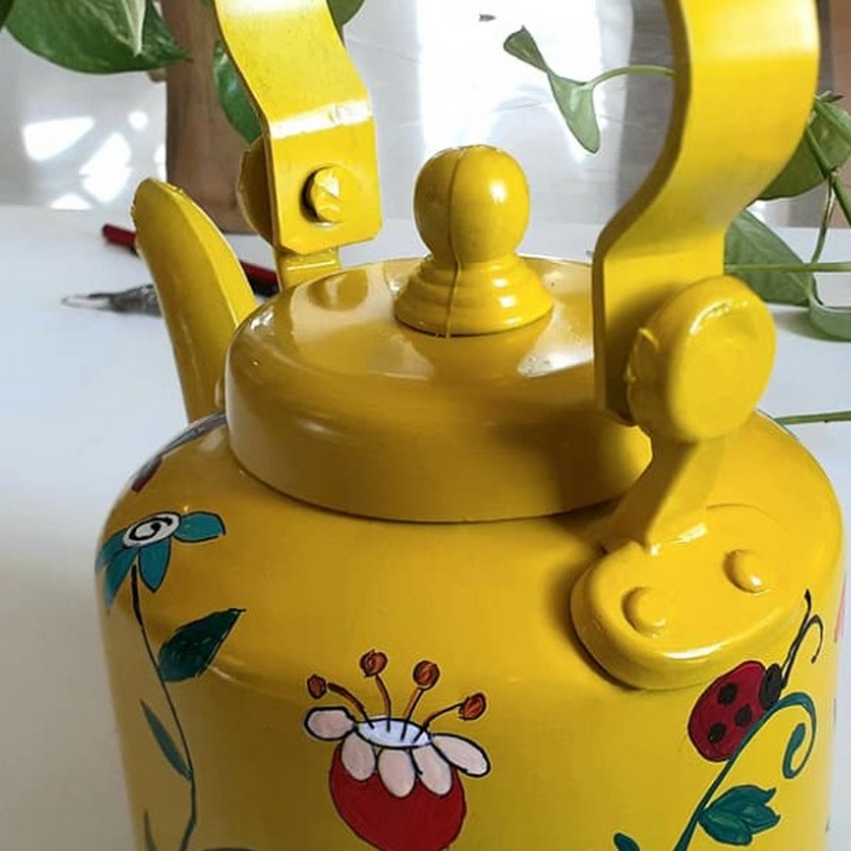 Peacock-Themed Customized Teapot Set From Hitchki | HITCHKI