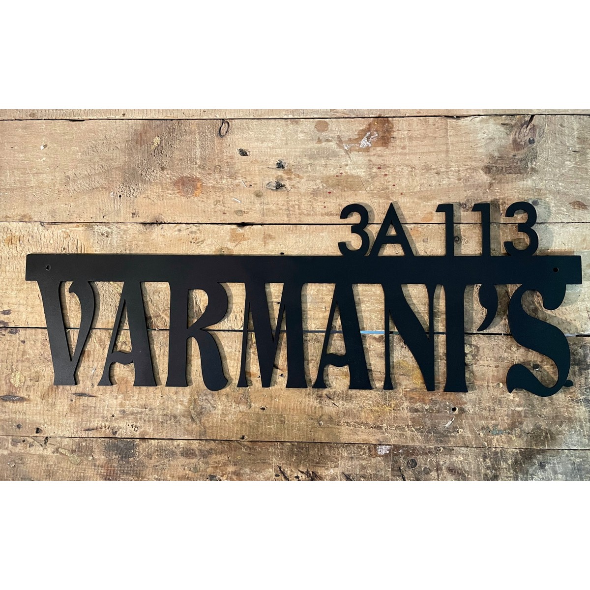 Custom Metal Name Signs for Your Home's Entrance